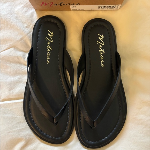 Matisse | Shoes | Brand New Matisse Platform Sandal Black Leo Thong ...